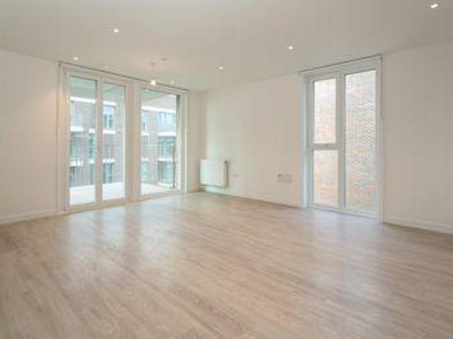 1 Bedrooms Flat for rent in Blyth Road, Hayes UB3