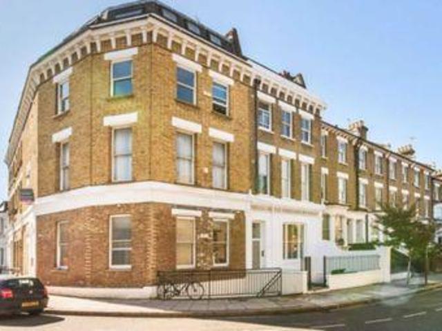 1 Bedrooms Flat for rent in Blythe Road, Brook Green W14