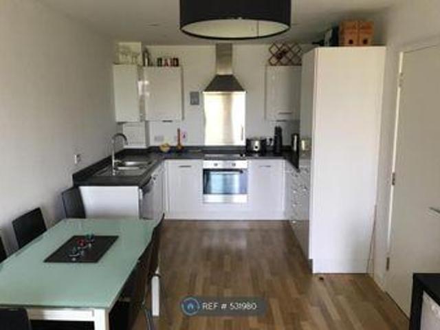 1 Bedrooms Flat for rent in Bloemfontein Road, London W12