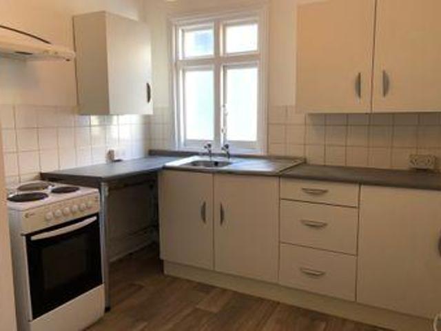 1 Bedrooms Flat for rent in Brunswick Terrace, Hove BN3