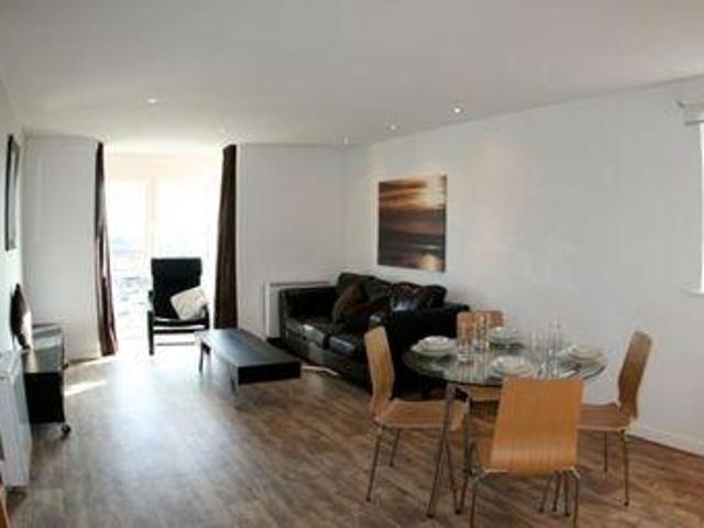 1 Bedrooms Flat for rent in Bryers Court, Grand Central WA2