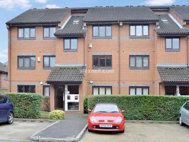 1 Bedrooms Flat for rent in Brymay Close, London E3