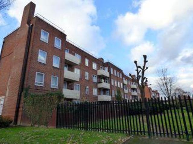 1 Bedrooms Flat for rent in Brangbourne Road, Bromley BR1