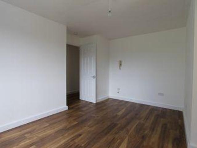 1 Bedrooms Flat for rent in Bream Close, London N17