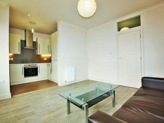 1 Bedrooms Flat for rent in Brent Street, Hendon NW4