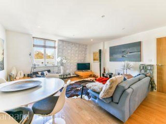 1 Bedrooms Flat for rent in Brighton Road, Surbiton KT6