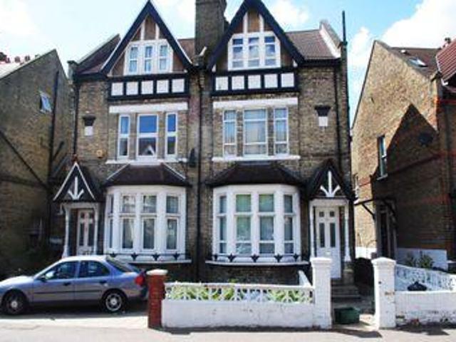 1 Bedrooms Flat for rent in Broughton Road, London W13