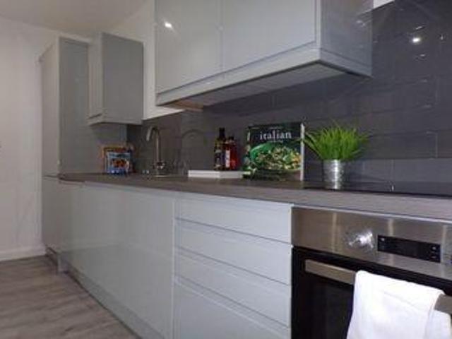 1 Bedrooms Flat for rent in Burleys Way, Leicester LE1
