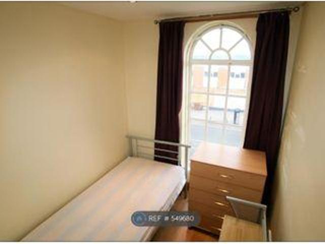 1 Bedrooms Flat for rent in Burnt Oak Broadway/Edgware, Burnt Oak Broadway/Edgware, London HA8