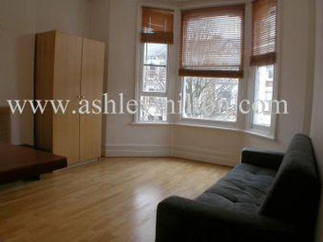 1 Bedrooms Flat for rent in Burton Road, Kilburn NW6