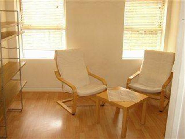 1 Bedrooms Flat for rent in Burton Road, London NW6