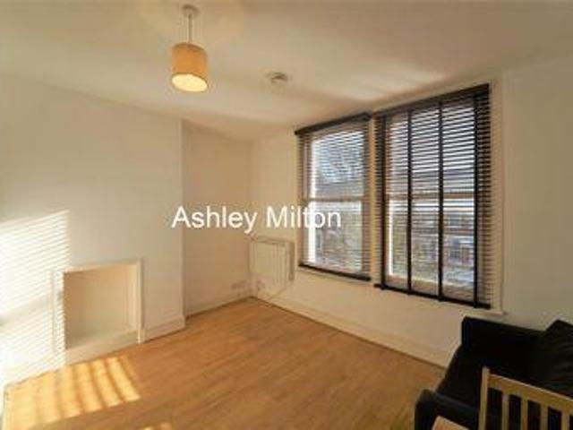 1 Bedrooms Flat for rent in Burton Road, London NW6