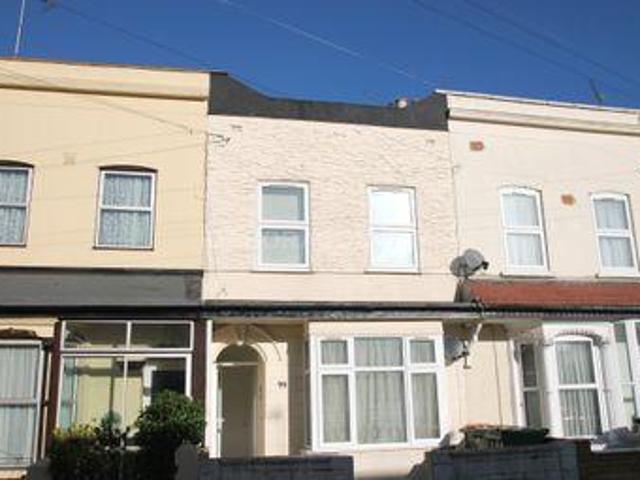 1 Bedrooms Flat for rent in Godwin Road, Forest Gate E7
