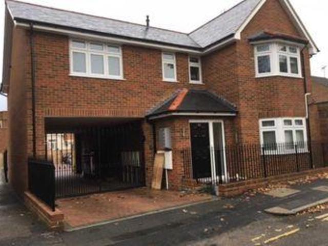 1 Bedrooms Flat for rent in Goldsmid Road, Reading RG1