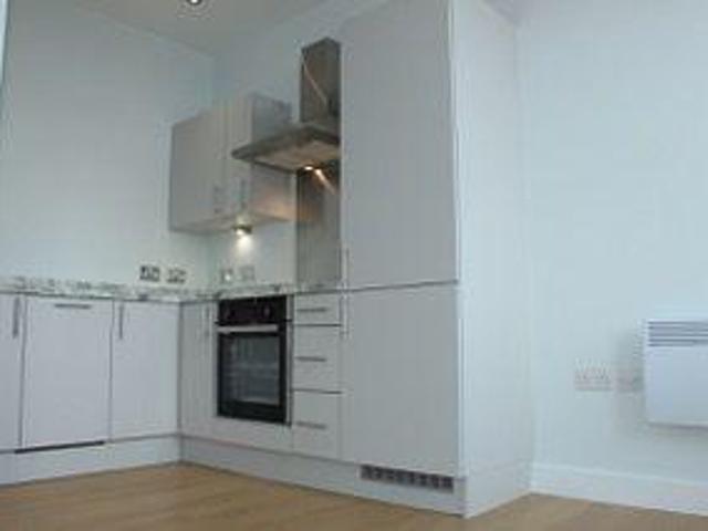 1 Bedrooms Flat for rent in Goodman Street, Leeds LS10