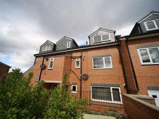 1 Bedrooms Flat for rent in Gordon Place, Meanwood, Leeds LS6
