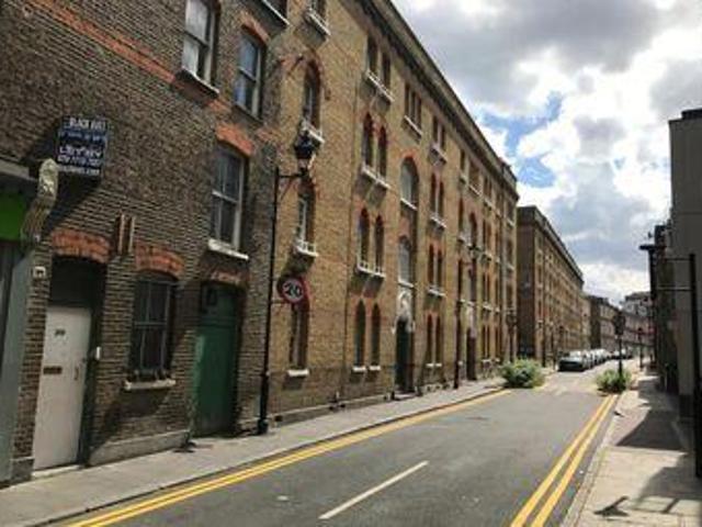 1 Bedrooms Flat for rent in Goswell Road, London EC1V