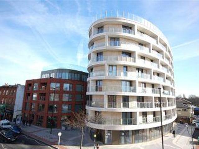 1 Bedrooms Flat for rent in Gateway House, Regents Park Road, Finchley, London N3