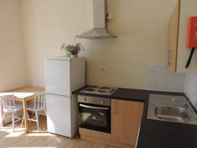 1 Bedrooms Flat for rent in Gathorne Road, Wood Green N22