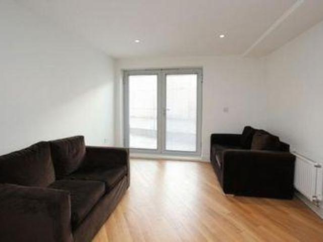 1 Bedrooms Flat for rent in Garford Street, Docklands E14
