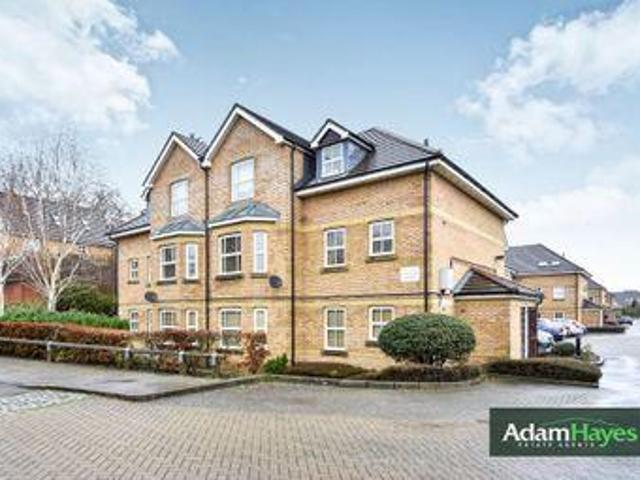 1 Bedrooms Flat for rent in Garsdale Close, London N11