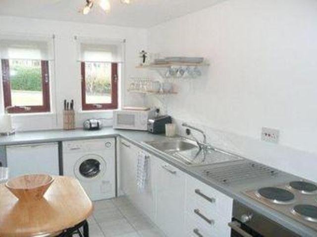 1 Bedrooms Flat for rent in Garriochmill Road, Glasgow G20
