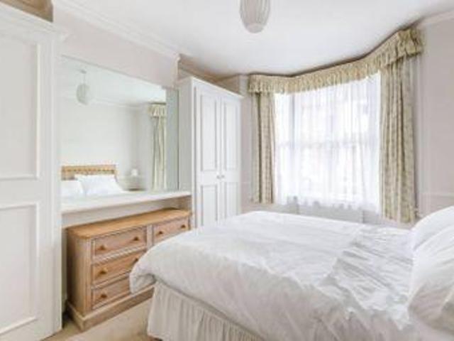 1 Bedrooms Flat for rent in Gastein Road, Hammersmith, London W6