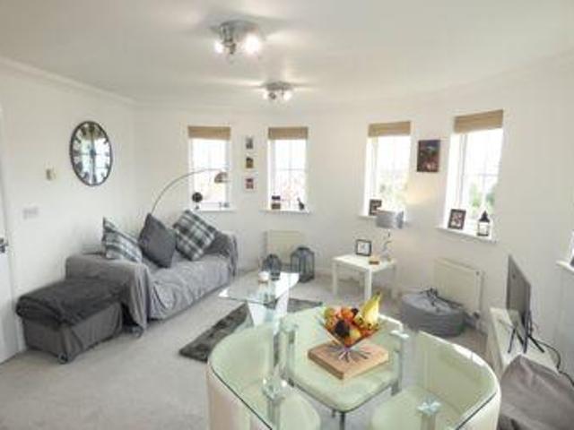 1 Bedrooms Flat for rent in George Williams Way, Colchester CO1