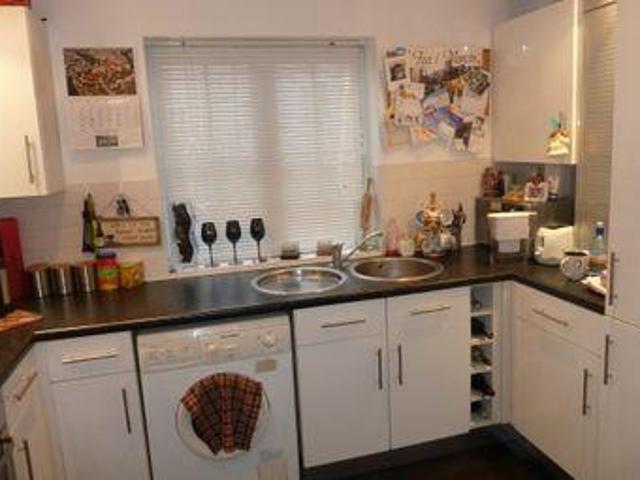 1 Bedrooms Flat for rent in George Williams Way, Colchester CO1