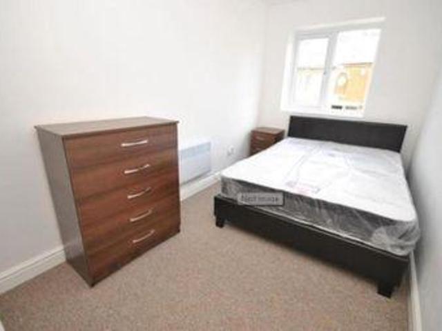 1 Bedrooms Flat for rent in Gladstone Avenue, Loughborough LE11