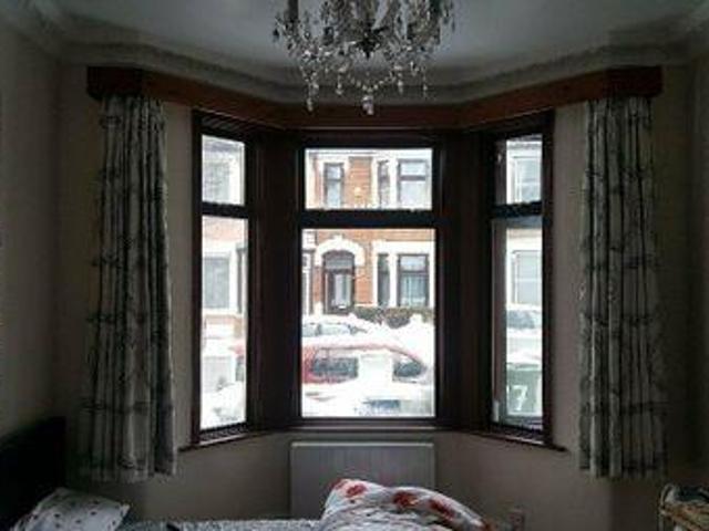 1 Bedrooms Flat for rent in Gladstone Avenue, Manor Park E12