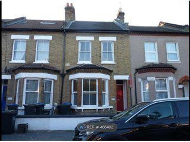 1 Bedrooms Flat for rent in Gladstone Road, London SW19