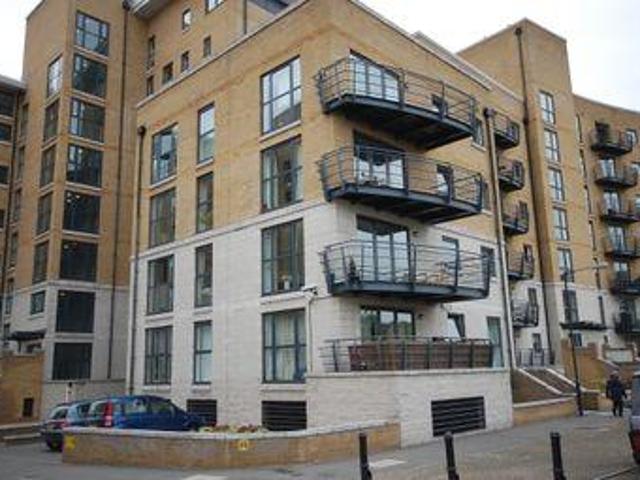 1 Bedrooms Flat for rent in Glaisher Street, London SE8