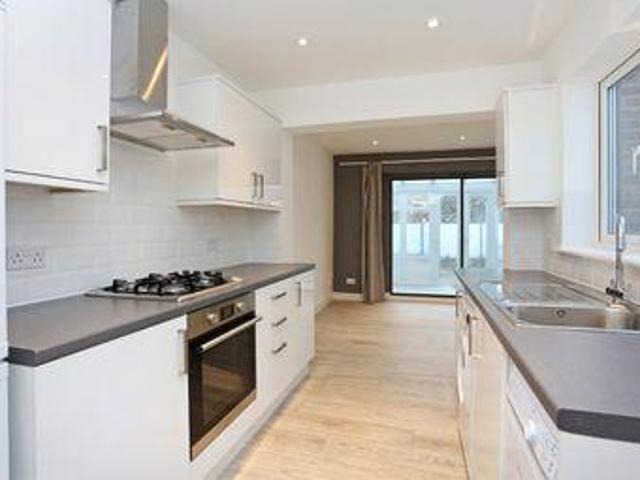 1 Bedrooms Flat for rent in Glebe Street, London W4