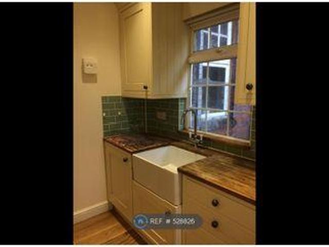 1 Bedrooms Flat for rent in Grand Drive, London SW20