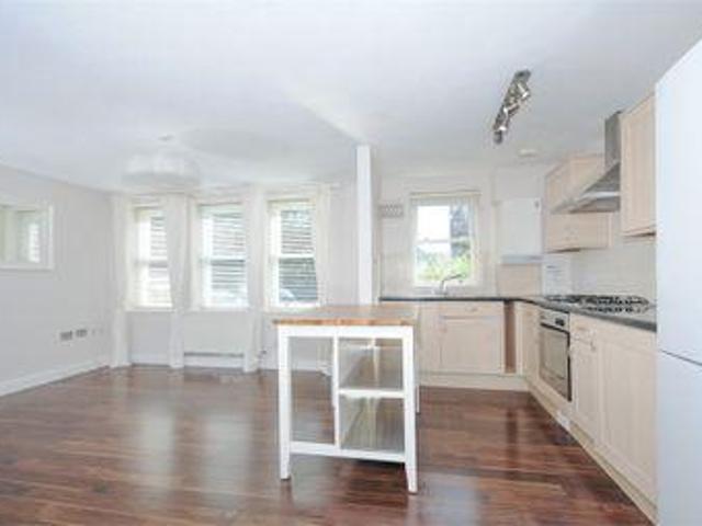 1 Bedrooms Flat for rent in Gray Court, Bridgeman Drive, Windsor, Berkshire SL4