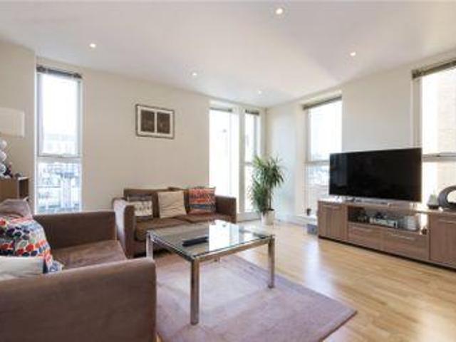 1 Bedrooms Flat for rent in Great Suffolk Street, Waterloo, London SE1