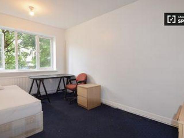 1 Bedrooms Flat for rent in Green Lanes, London N16