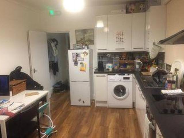 1 Bedrooms Flat for rent in Green Lanes, Palmers Green N13