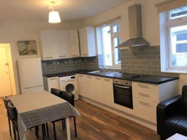 1 Bedrooms Flat for rent in Green Lanes, Winchmore Hill N13