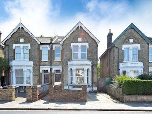 1 Bedrooms Flat for rent in Greyhound Lane, London SW16