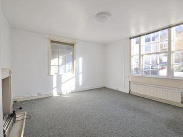 1 Bedrooms Flat for rent in Ground Floor Flat, High Street, Twerton, Bath BA2