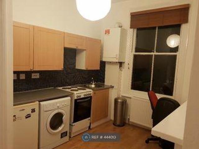 1 Bedrooms Flat for rent in Ground Floor, London W14