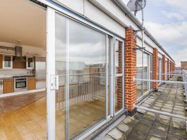 1 Bedrooms Flat for rent in Grove House Tudor Grove, London Fields, London E9