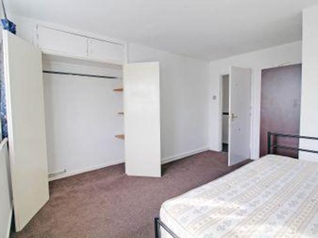 1 Bedrooms Flat for rent in Grove Hill Road, South Woodford E18