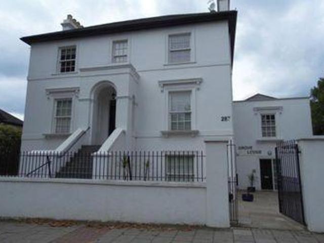 1 Bedrooms Flat for rent in Grove Lodge, Regents Park Road, Finchley, London N3