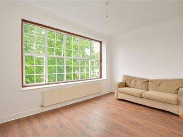 1 Bedrooms Flat for rent in Grove Park Road, London SE9