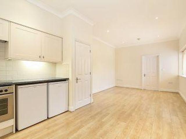 1 Bedrooms Flat for rent in Grove Road, London SW19