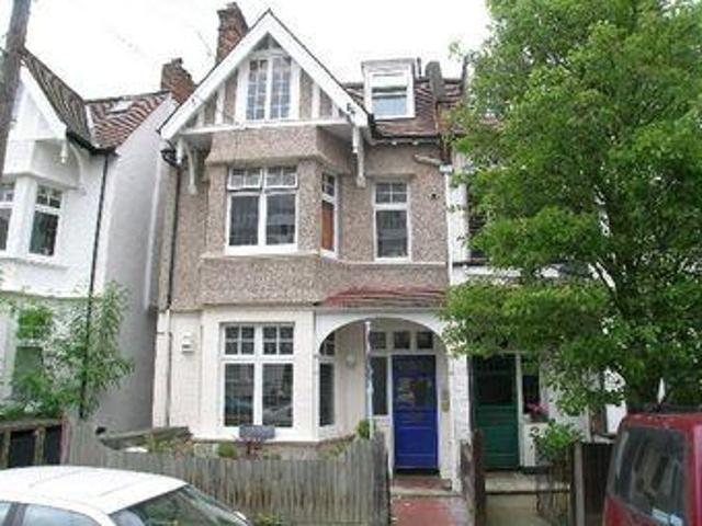 1 Bedrooms Flat for rent in Guilford Avenue, Surbiton KT5