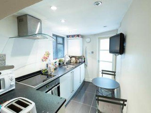 1 Bedrooms Flat for rent in Gunter Grove, Chelsea, London SW10